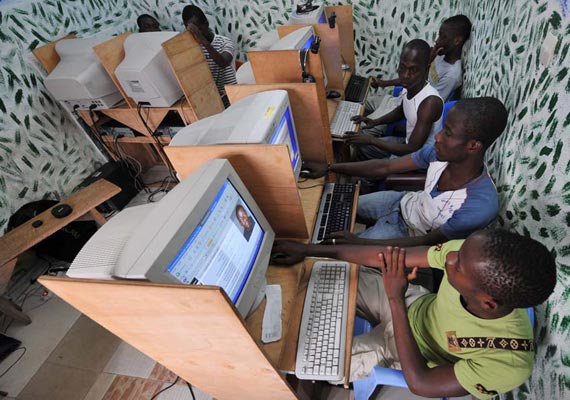 Internet usage in S. Africa hits 14 million mark | World News – India TV