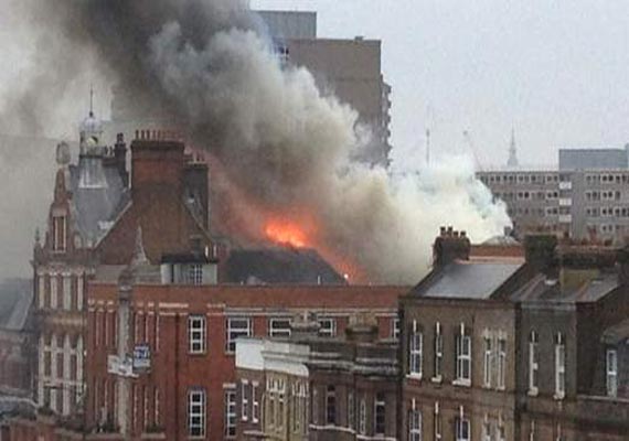Major fire engulfs museum and library in south east London | World News ...