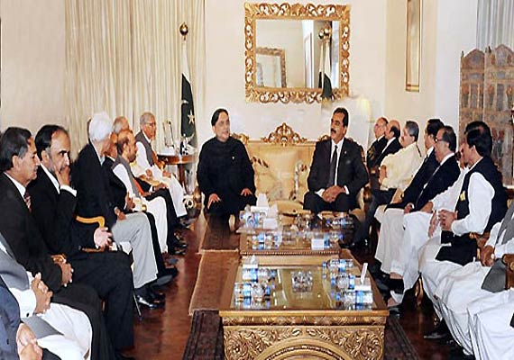 Showcause To Kayani's Man Over Affidavit On Memo Scandal | World News ...