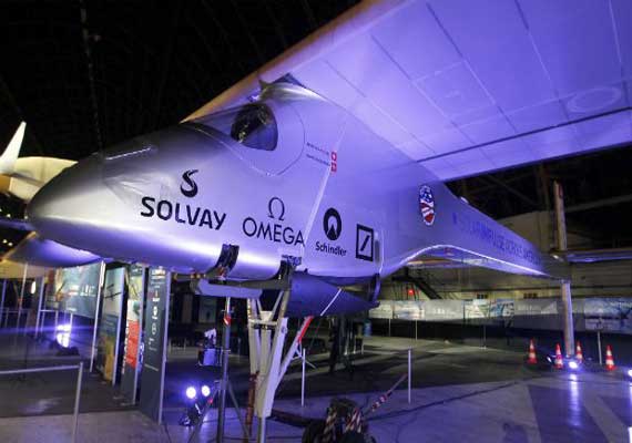 Solar plane makes inaugural flight in Switzerland, set to fly around ...