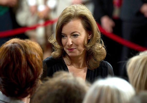 'French first lady three-timed hubby with president' | World News ...