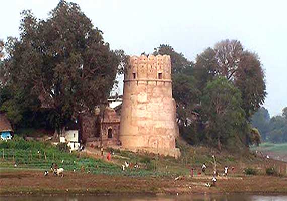 After gold, its gemstone rush in Mandla, Madhya Pradesh | India News ...