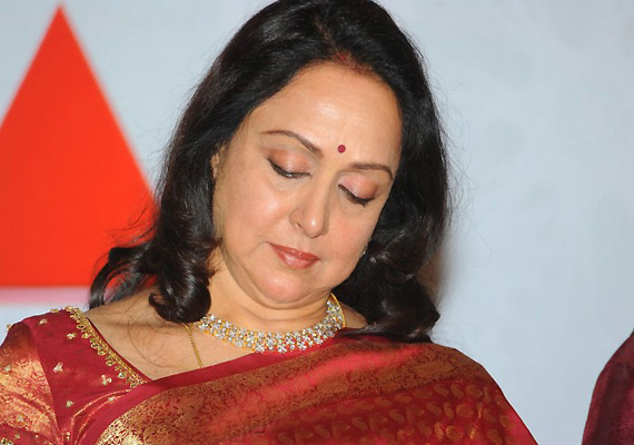Hema Malini gets P.C. Chandra award | India News – India TV