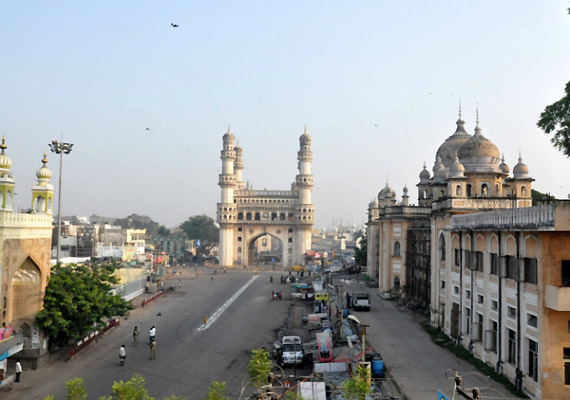 Hyderabad under police siege for Seemandhra meet | India News – India TV