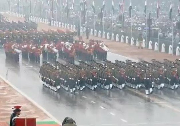 Republic Day parade: First all women march by Army, Navy and Air Force ...