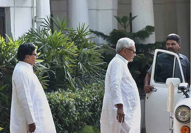 RJD JD U decide to contest Bihar polls together-IndiaTV NEws | India ...