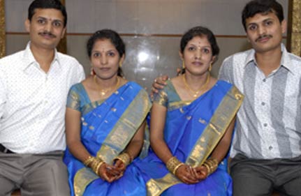 Twins Marry Twins In Karnataka | India News – India TV