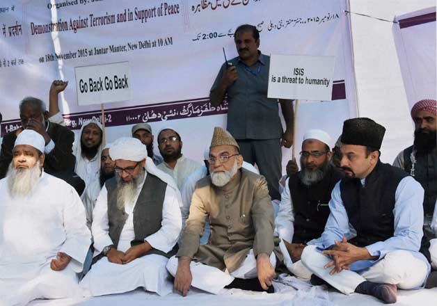 Jamiat Ulama-i-Hind stages protests across India against ISIS | India ...