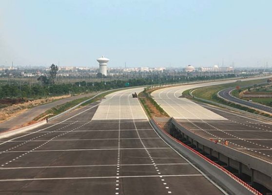Mulayam to lay foundation of Agra-Lucknow Expressway today | India News ...