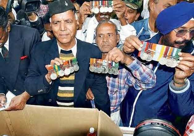 Ex service-men from UP to join protest over 'one-rank, one-pension ...