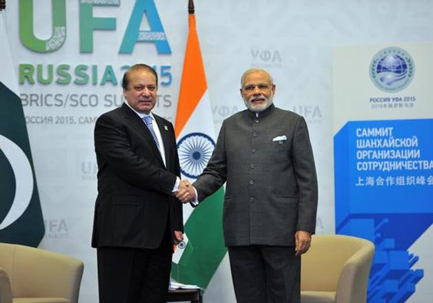 Modi-Sharif meeting being hailed as breakthrough-IndiaTV Newss Desk ...
