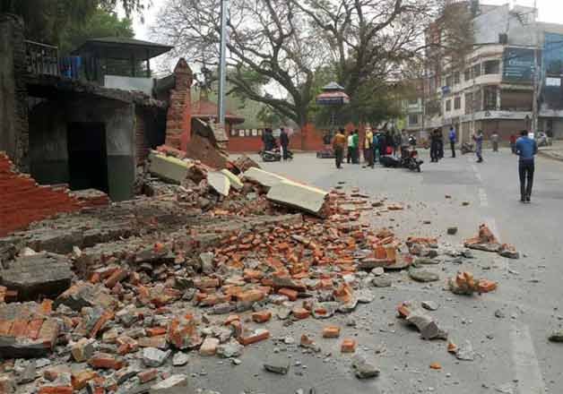 17 dead, 48 injured in earthquake in Bihar |IndiaTV News | India News ...