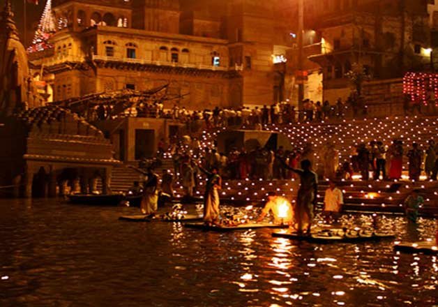 Hundreds clean Ganga 'ghats' in four states | India News – India TV