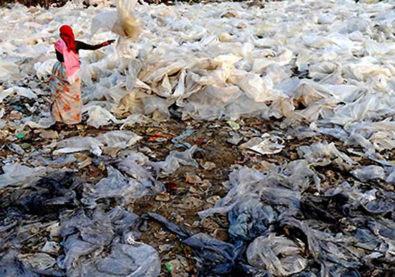 Indian scientists turn plastic bags into car fuel | India News – India TV