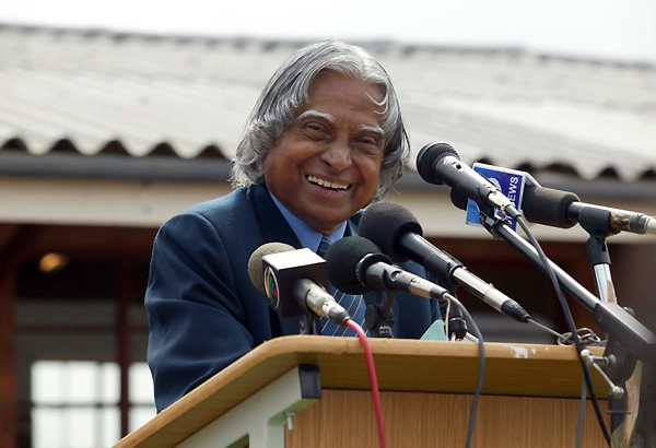 Kalam's Facebook page crosses million followers | India - India TV News