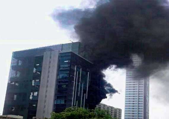 Major fire breaks out in Mumbai high-rise | India News – India TV