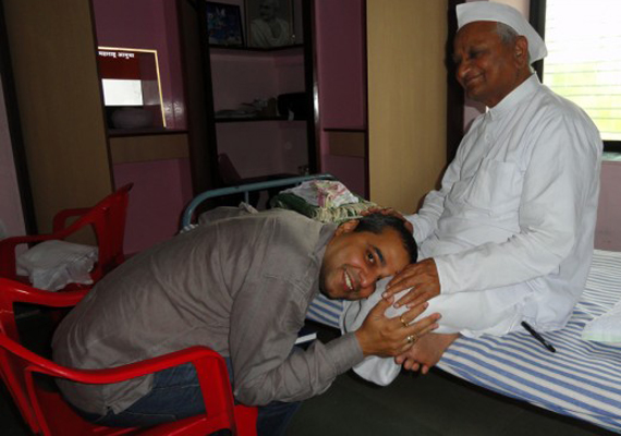 Parulekar Fires Another Salvo At Team Anna Members | India News – India TV