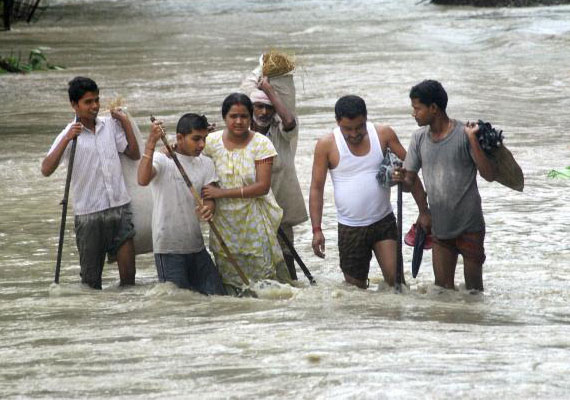 Water level of rivers in Arunachal fall, 2 districts cut off | India ...