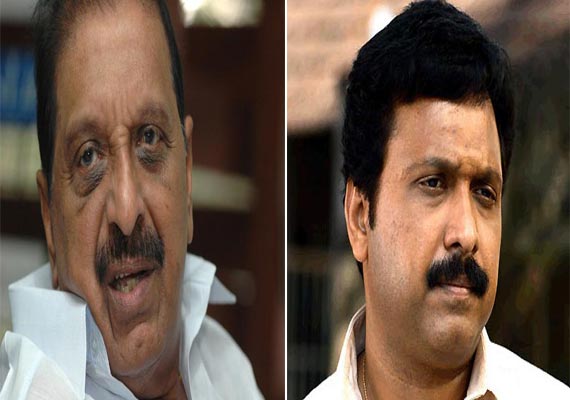 Father-son clash haunts Chandy govt – India TV Father-son clash haunts Chandy govt – India TV