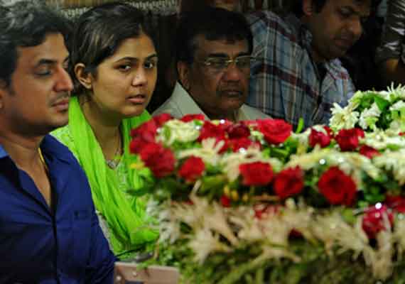 Gopinath Munde's body arrives in Latur for funeral at his native place ...