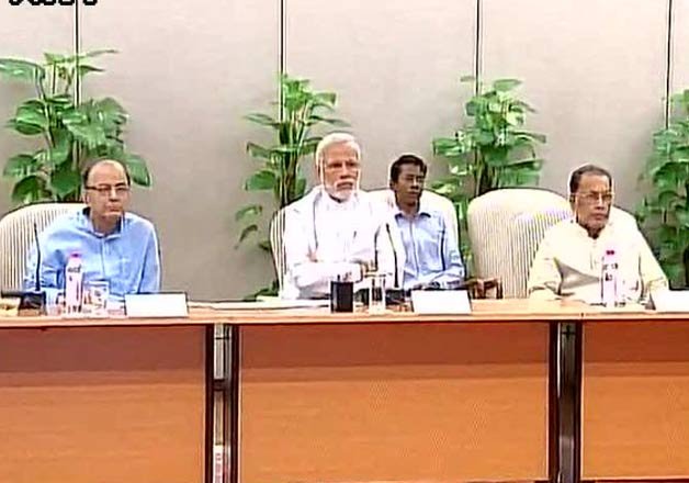 PM Modi favours export of surplus sugar-IndiaTV News | National News ...