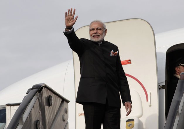 PM Narendra Modi diplomacy Breakfast in Kabul tea in Lahore | National ...