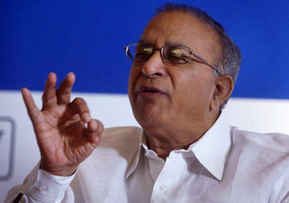 Jaipal Reddy sulks over being deprived of Petroleum portfolio ...