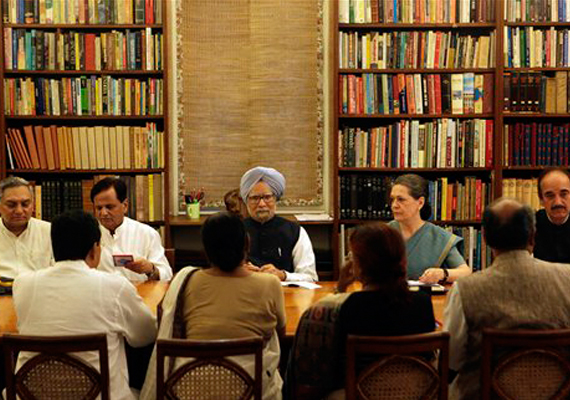 Live reporting: How CWC, UPA endorsed creation of Telangana state ...