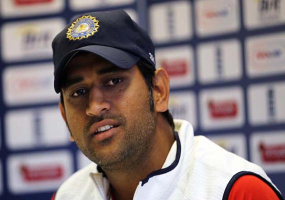 Controversial Dhoni photo 'animated', cops tell court | Cricket News ...