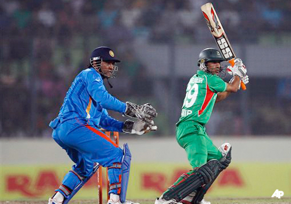 Dhoni Backs Bowlers Despite Crushing Defeat | Cricket News – India TV