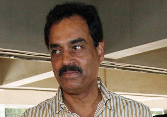 Dilip Vengsarkar bats for DRS after howlers in Tests Down Under ...