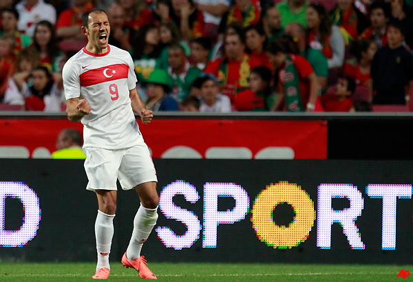 Bulut scores twice as Turkey upsets Portugal 3-1 | Soccer News – India TV