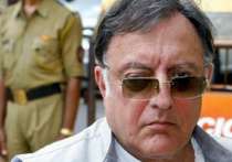 Mansoor Ali Khan Pataudi Age Latest News, Photos and Videos - India TV News
