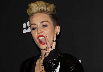 Miley Cyrus Smoking Weed Instagram