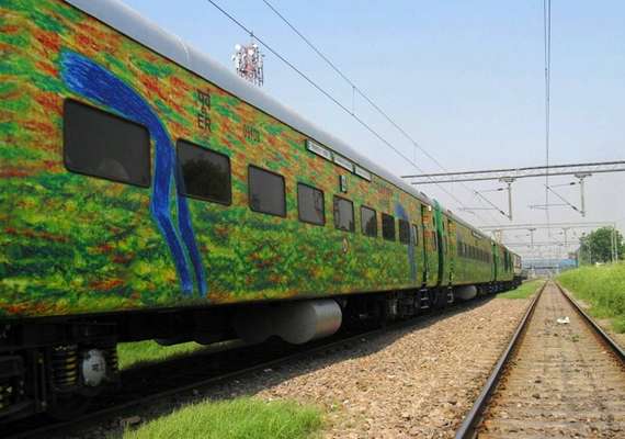 Duronto train fares to go up from Oct 10 | India News – India TV