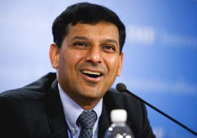 RBI Governor Raghuram Rajan completes 2 year in office | India News ...