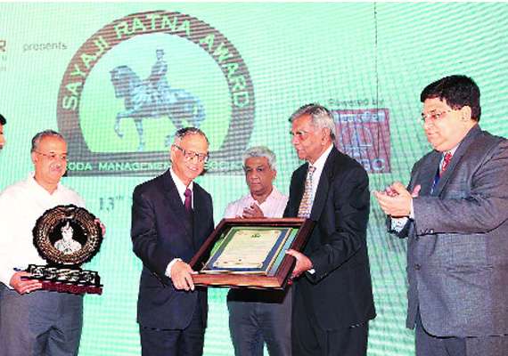 Narayana Murthy lauds Modi as the 'finest administrator' | India News ...