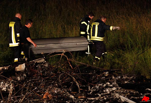 Live Video Of Airship Crash, Pilot Killed | World News – India TV