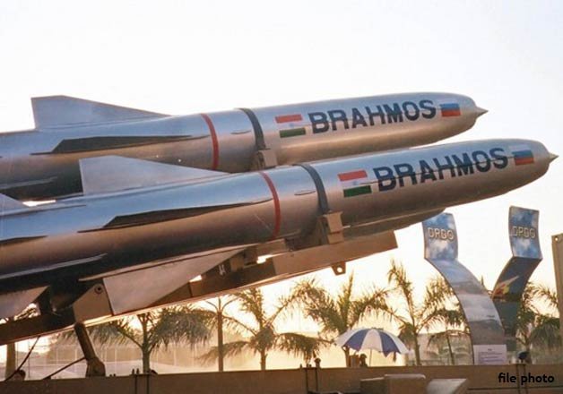 BrahMos Missile test-fired from mobile launcher, hits targets with ...
