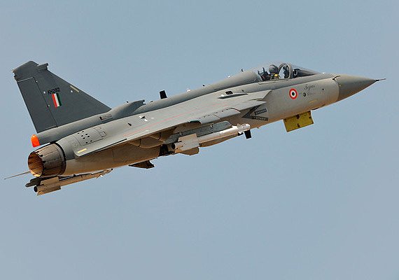 At a glance: Tejas - indigenous Light Combat Aircraft (LCA) of India ...