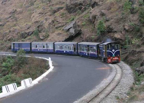 Toy train to resume service from Siliguri to Darjeeling from Dec 25 ...