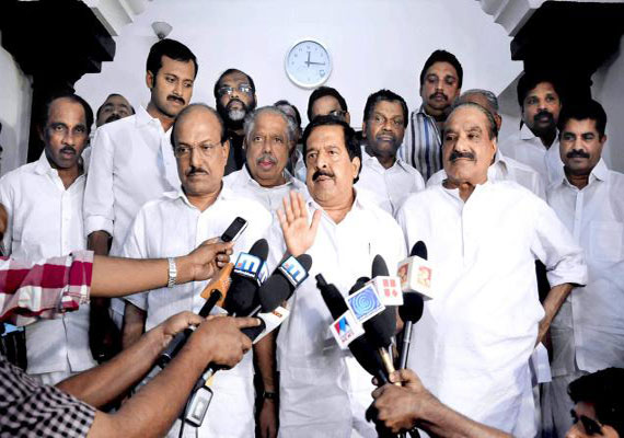 Ruling UDF in Kerala faces crisis | India News – India TV