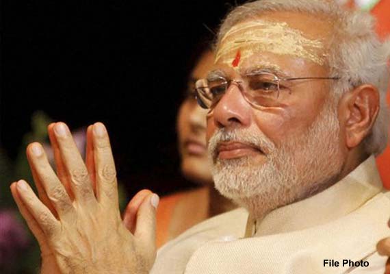 PM Modi offers puja at Pashupatinath temple in Nepal | National News ...