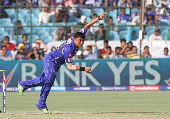 Know Pravin Tambe , the Oldest Cricketer to play an IPL match | Cricket ...