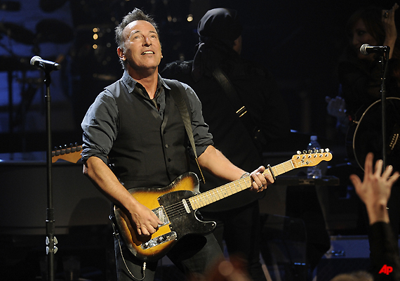 Bruce Springsteen Rocks At Apollo Theater | Lifestyle News – India TV
