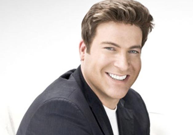 Canadian TV host Chris Hyndman dies at 49 | Hollywood News – India TV