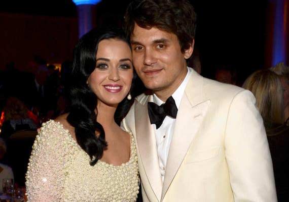Katy Perry finds dating famous men easier | India News – India TV