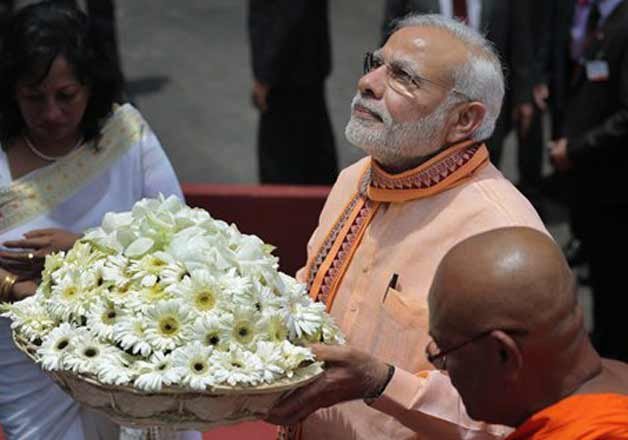 Narendra Modi offers prayer at Mahabodhi tree in Lankas ancient capital ...