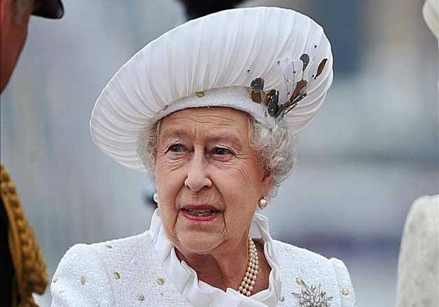 Queen Elizabeth II becomes world's oldest monarch | World News – India TV