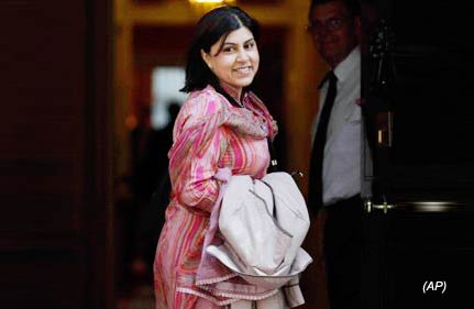 Pak-Origin Sayeeda Is UK's 1st Muslim Cabinet Minister | World News ...